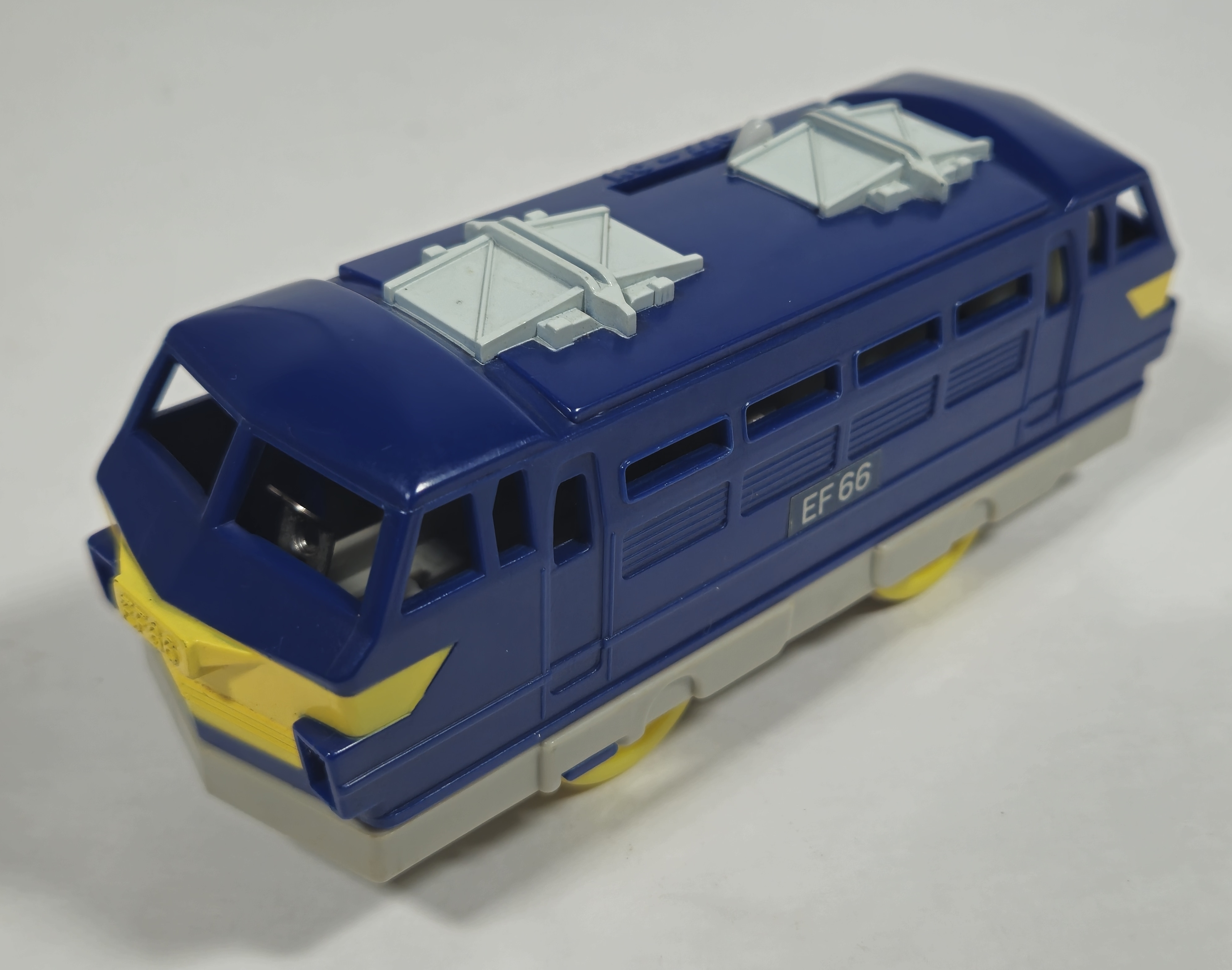 Plarail EF-66